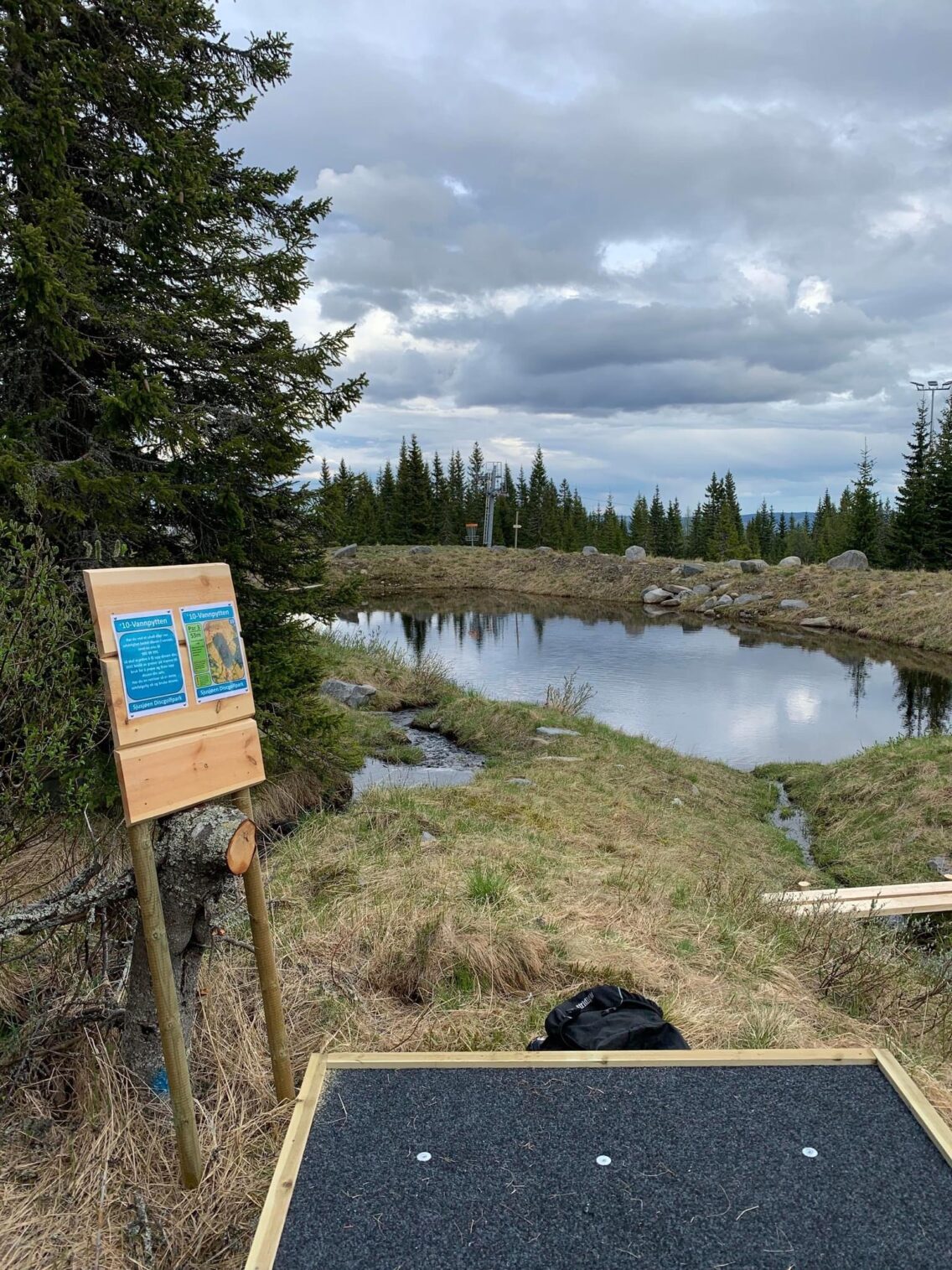 Har du blitt hektet på den populære sporten Frisbeegolf ...
